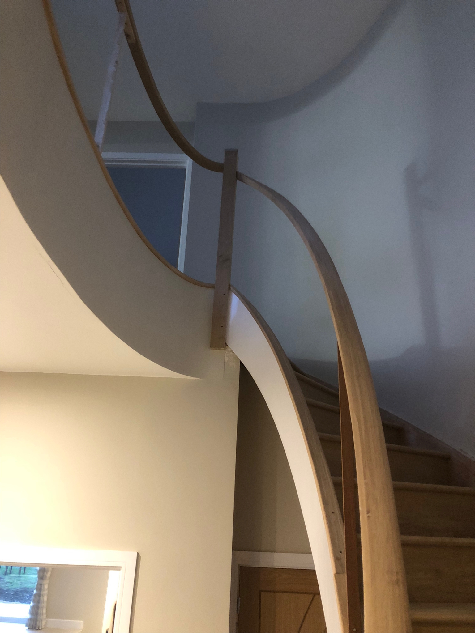 Bespoke Curved Oak Staircase - DAB Stairs