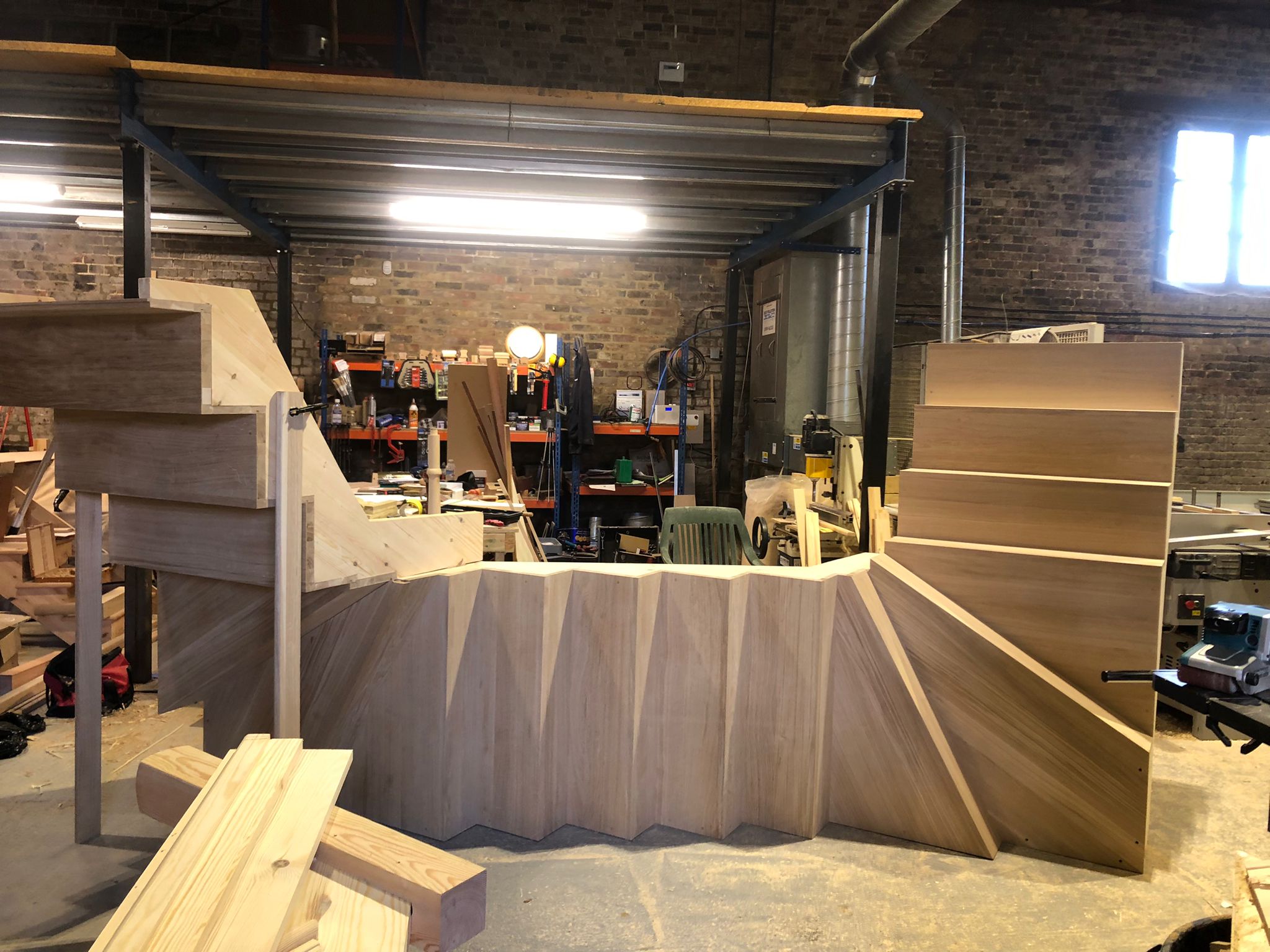 cut string oak staircase - London - DAB Stairs